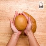 Simple Afghan Sweet Bread (Roht)