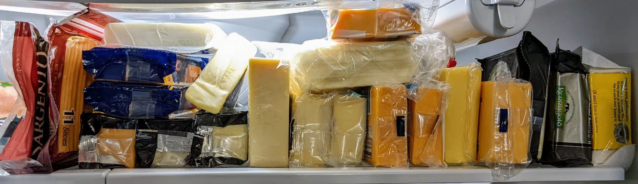 The Best Cheddar Cheeses To Buy (20+ Taste Tested)