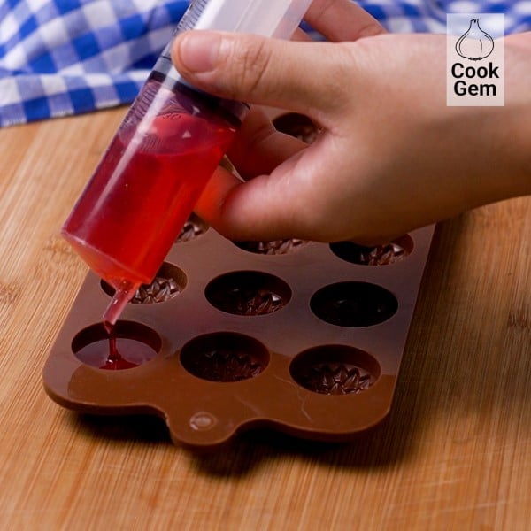 Simple & Fun Alcohol Gummies (With Extra Flavor Ideas)