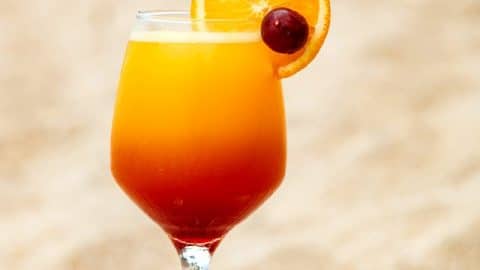 All About Drinks & Cocktails That Start With The Letter F