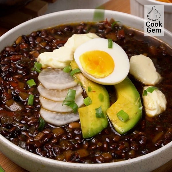 Simple Sopa Negra