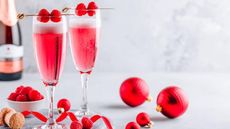 All About Drinks & Cocktails That Start With The Letter R