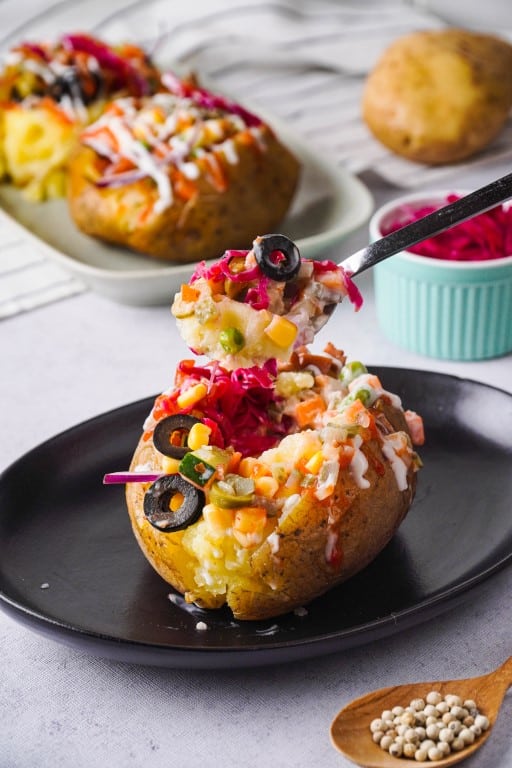 Simple Turkish Baked Potatoes