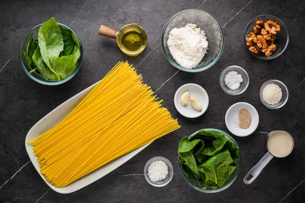 Homemade Peruvian Pesto (Tallarines Verdes)